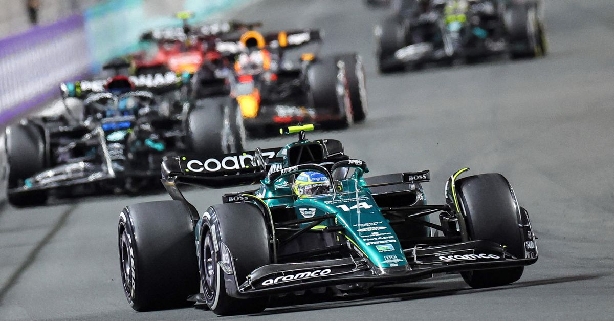 Alonso reed in Saoedi-Arabië een thuiswedstrijd - NRC