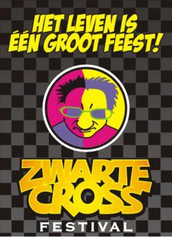 Overpeinzingen op een festivalterrein - NRC