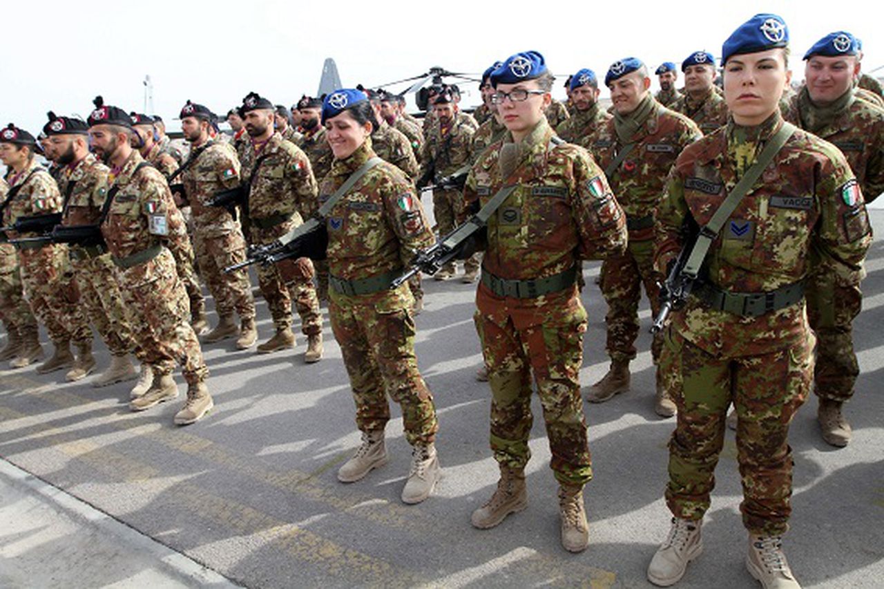 ‘Nederland overweegt nieuwe missie in Afghanistan’ - NRC