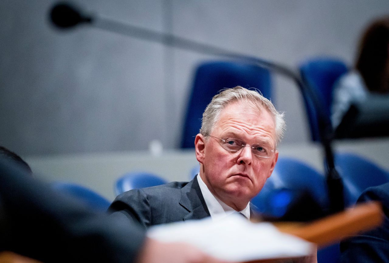 Eerste Kamer keert zich tegen btw-verhoging en dreigt Belastingplan te torpederen - NRC