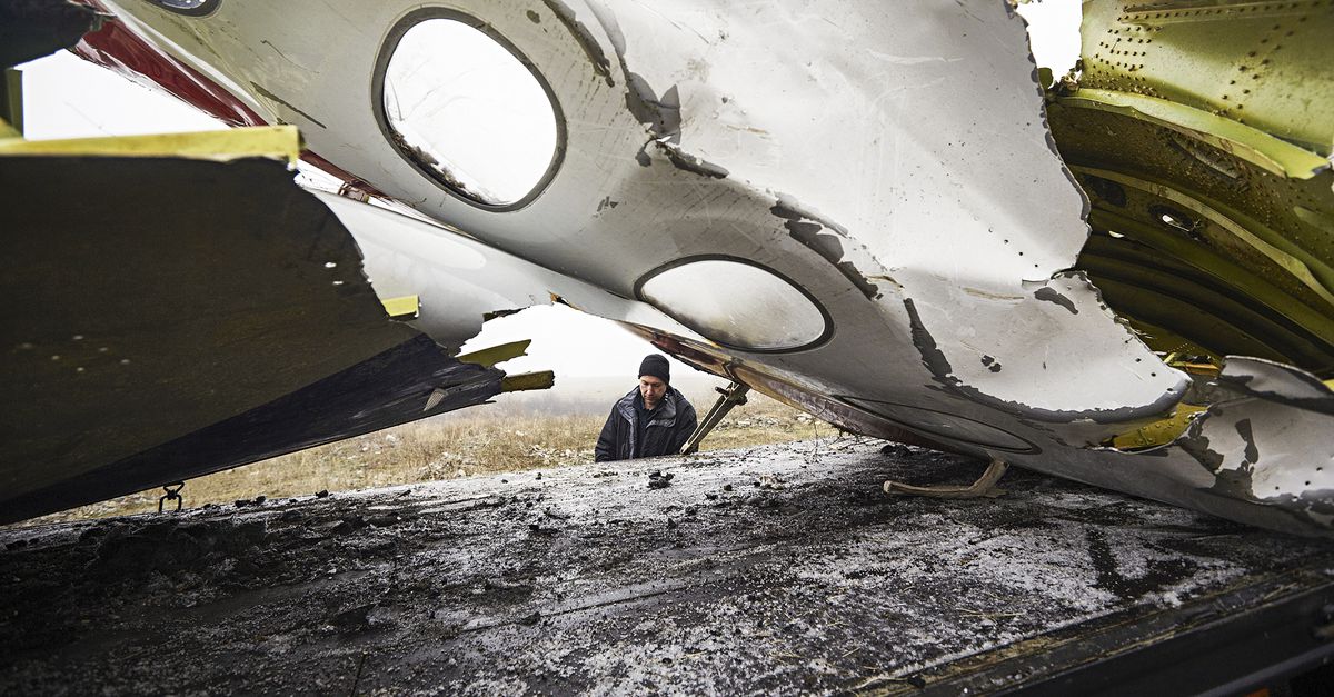 De MH17-ramp door de ogen van fotograaf Pierre Crom - NRC