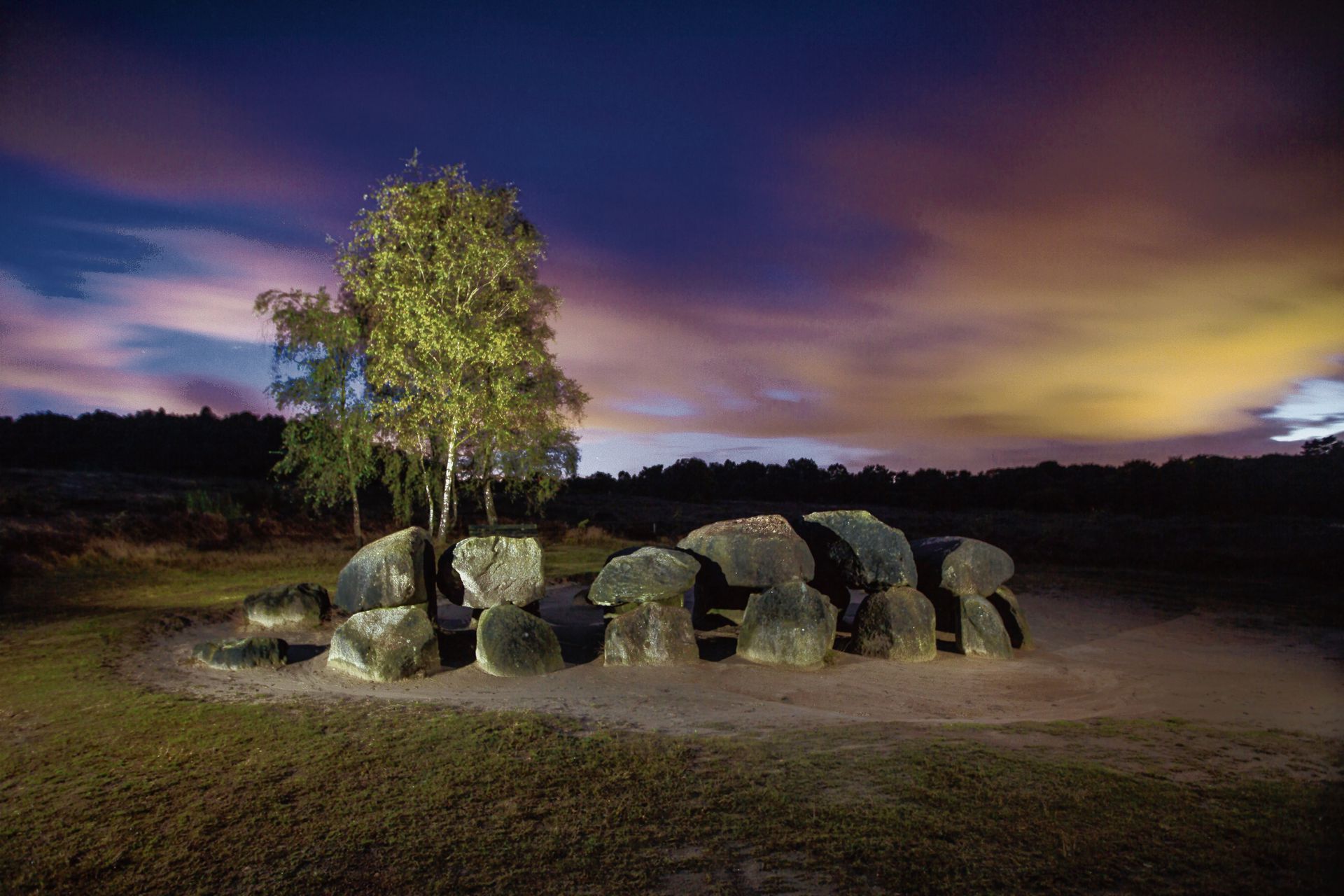 Waartoe dienden de hunebedden? - NRC