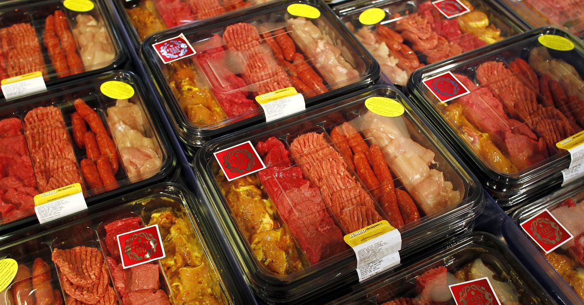 Waarom je niet meer weet waar je vlees vandaan komt - NRC