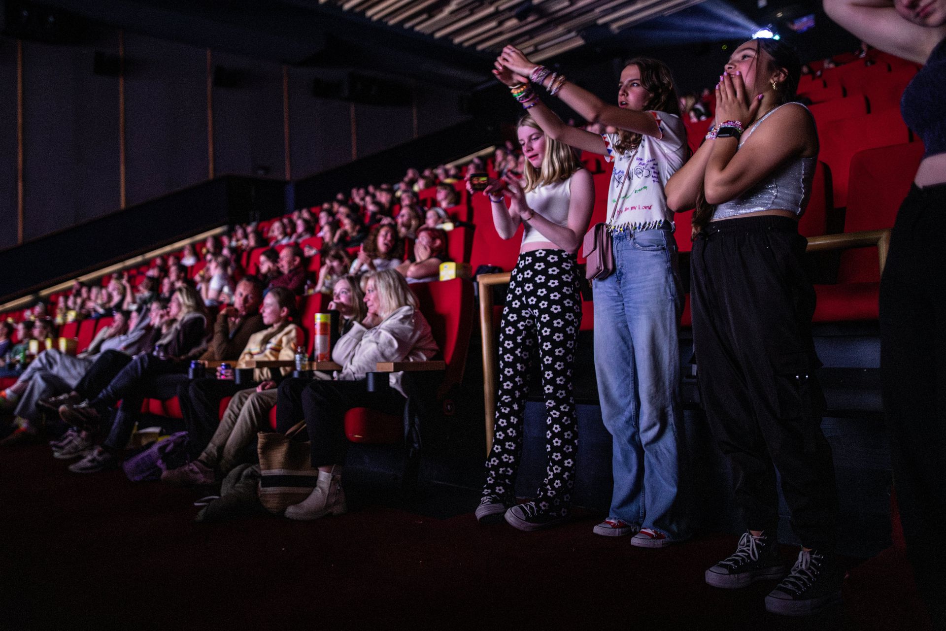 Zingen, gillen en dansen met Taylor Swift in de bioscoop - NRC