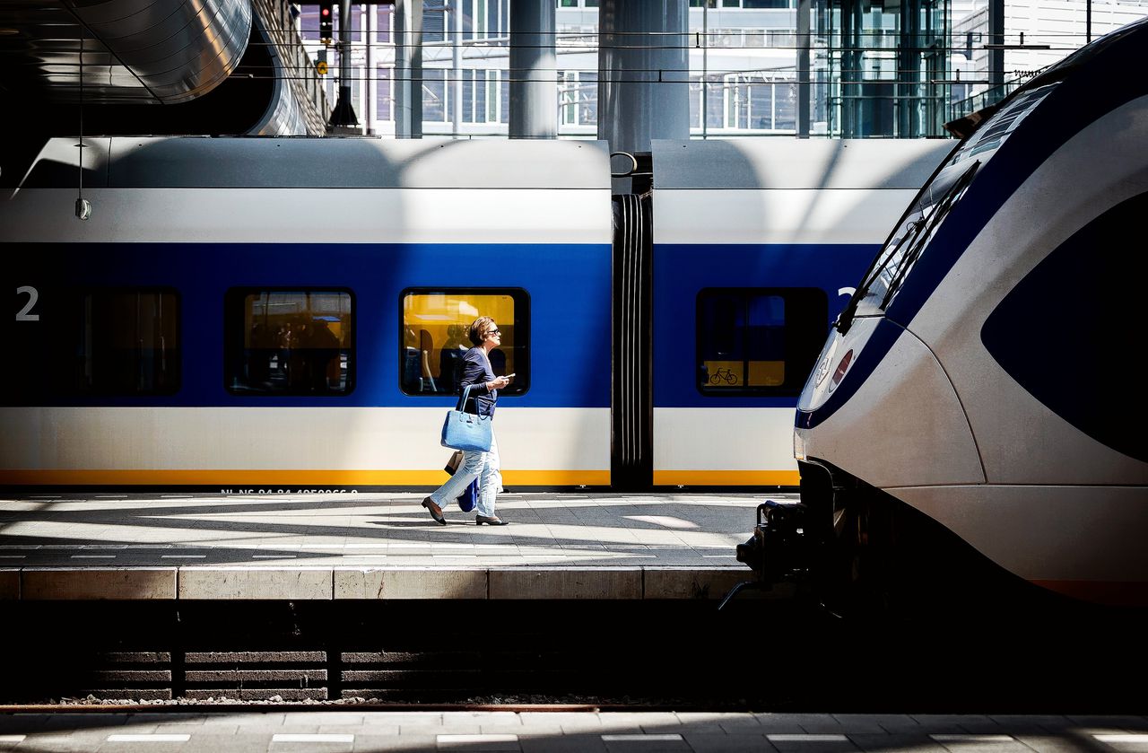 Nieuwe app voor chipkaartloos ov-reizen - NRC