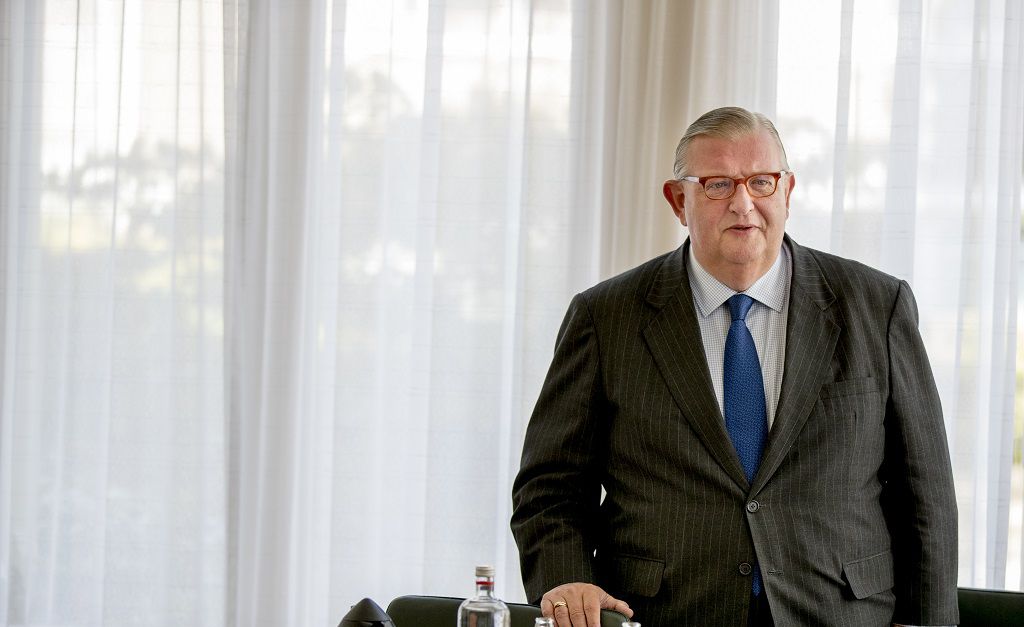 VVD-partijvoorzitter Henry Keizer treedt af - NRC
