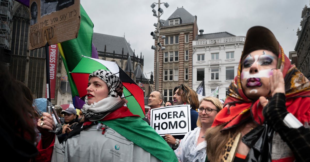 Betoging in Amsterdam voor burgerrechten en tegen kabinet: ‘Ik loop mee ...