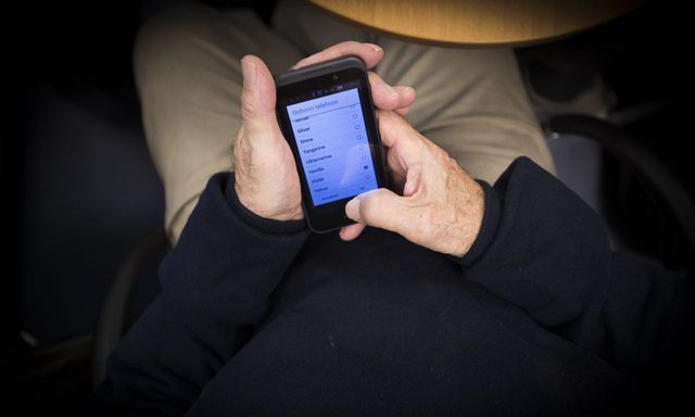 OM vraagt advocaten gebruik van PGP-telefoon te melden - NRC