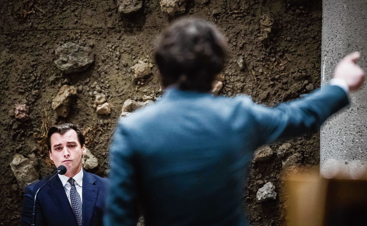 Tweede Kamer wil Poetin harder raken - NRC