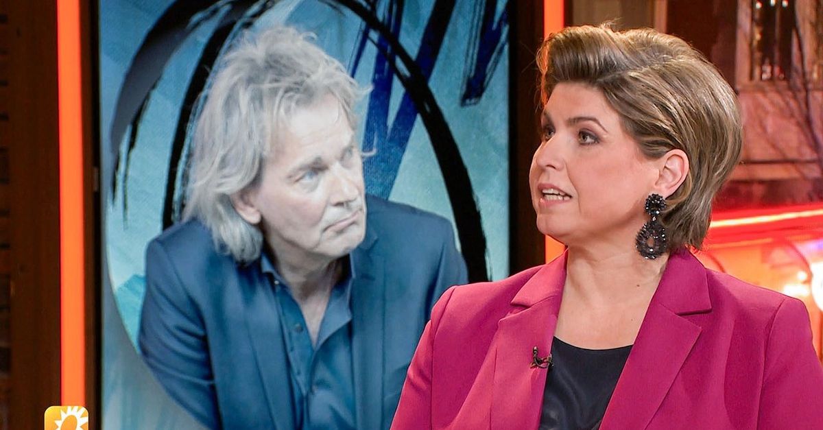 Tv-recensie | In beeld doet Mart Smeets er nog een schepje bovenop - NRC