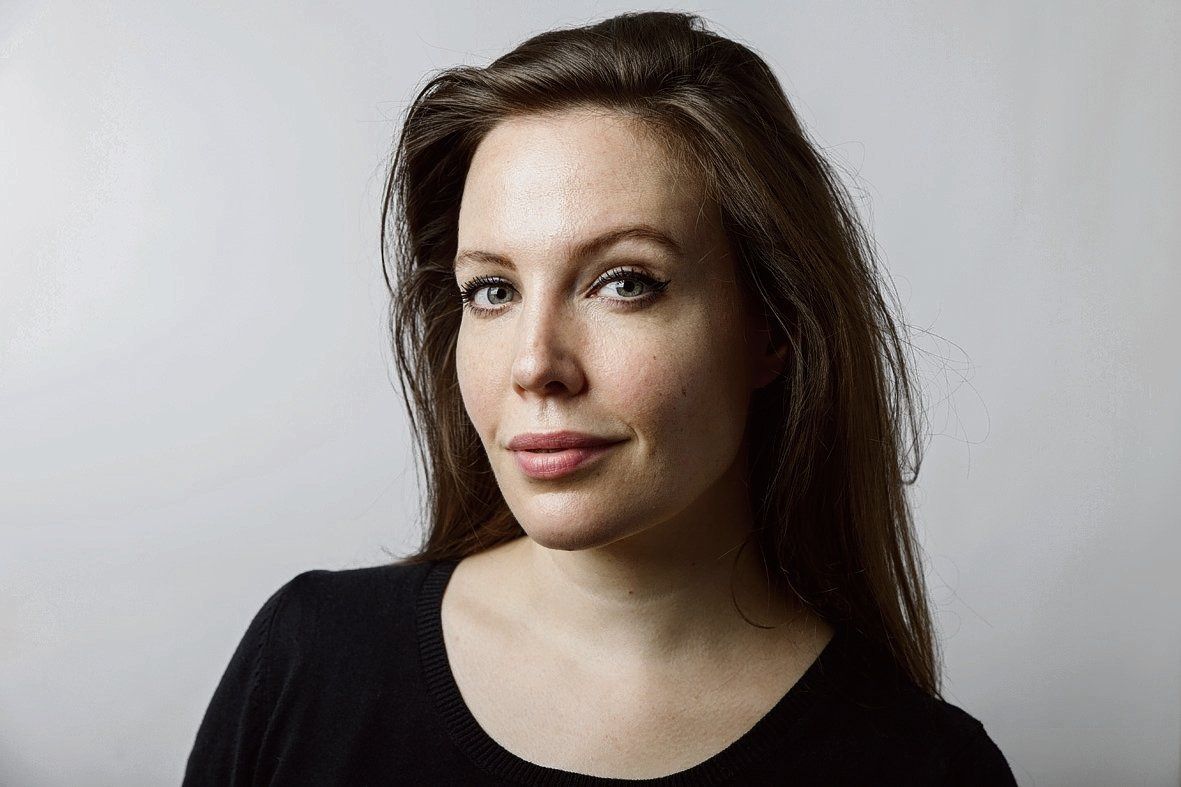 Ellen Deckwitz en Asha Karami kanshebbers Grote Poëzieprijs - NRC