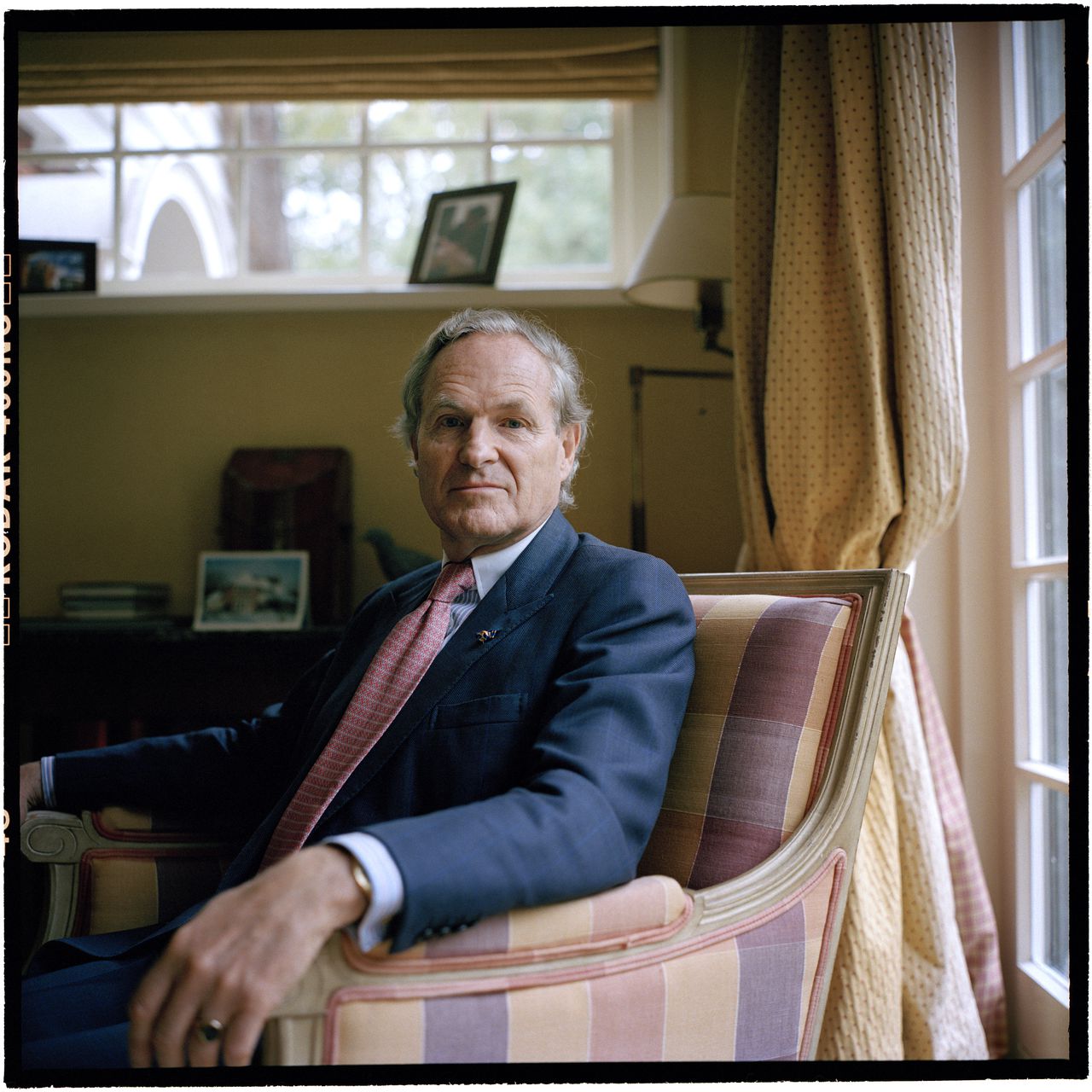 Sprinkhaan wil Kalff niet meer - NRC