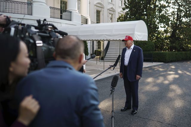 Trump zet ICE-detentiecentrum ‘Alligator Alcatraz’ in om migranten bang ...