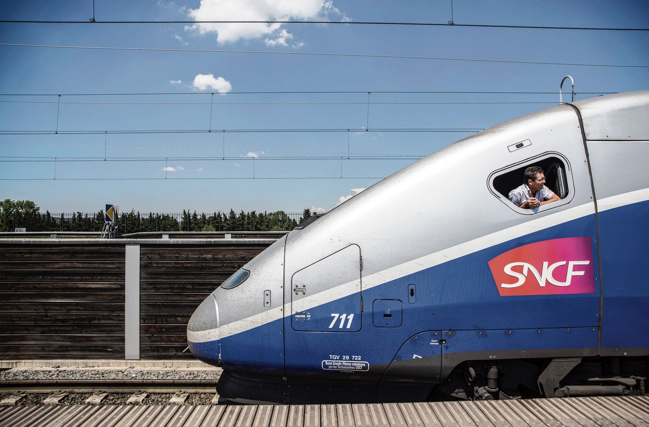 TGV: zo Frans als camembert, maar veel en veel te duur - NRC