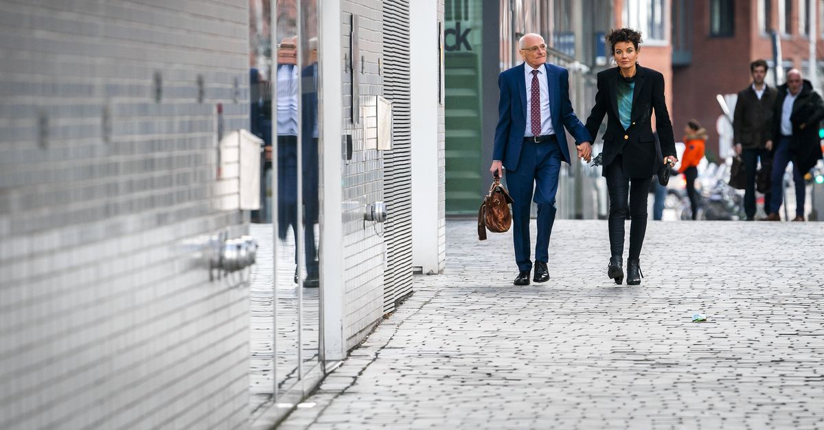 Advocaat Paul Acda voor half jaar geschorst om rol in Sanderink-saga - NRC