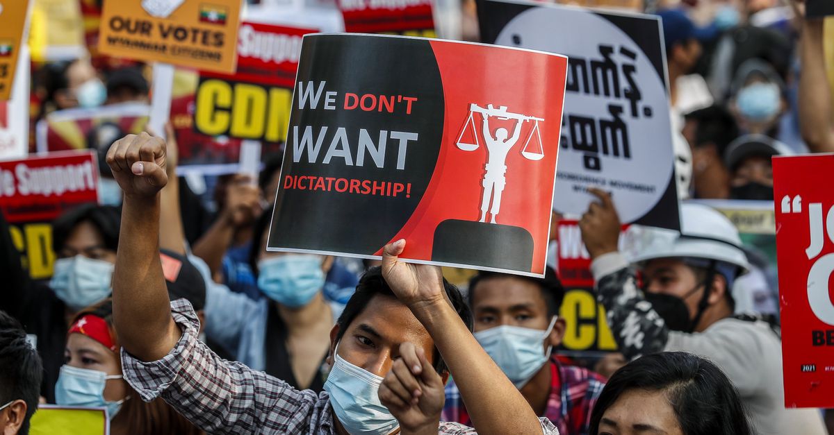 Leger Myanmar ontkent opnieuw militaire coup, kondigt nieuwe ...