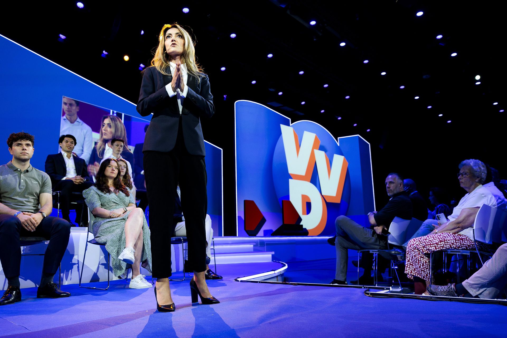 VVD zet vol in op klassieke thema’s veiligheid en economie en wil ...