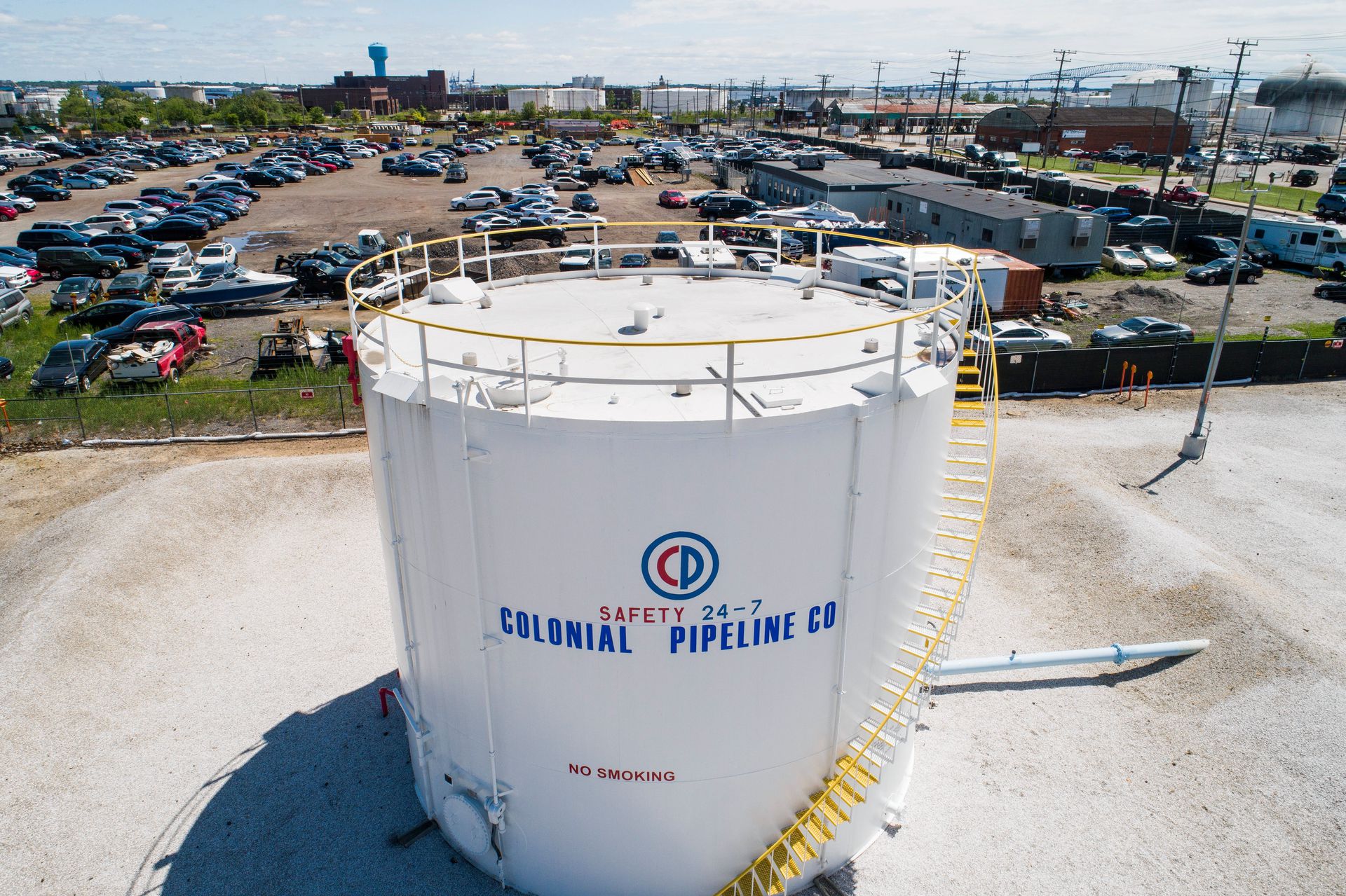 Netwerk olievervoerder Colonial Pipeline pas eind deze week hersteld - NRC