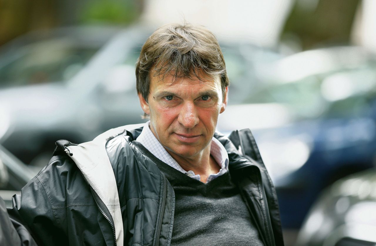 Waarom wordt Willem Holleeder niet opgepakt? - NRC