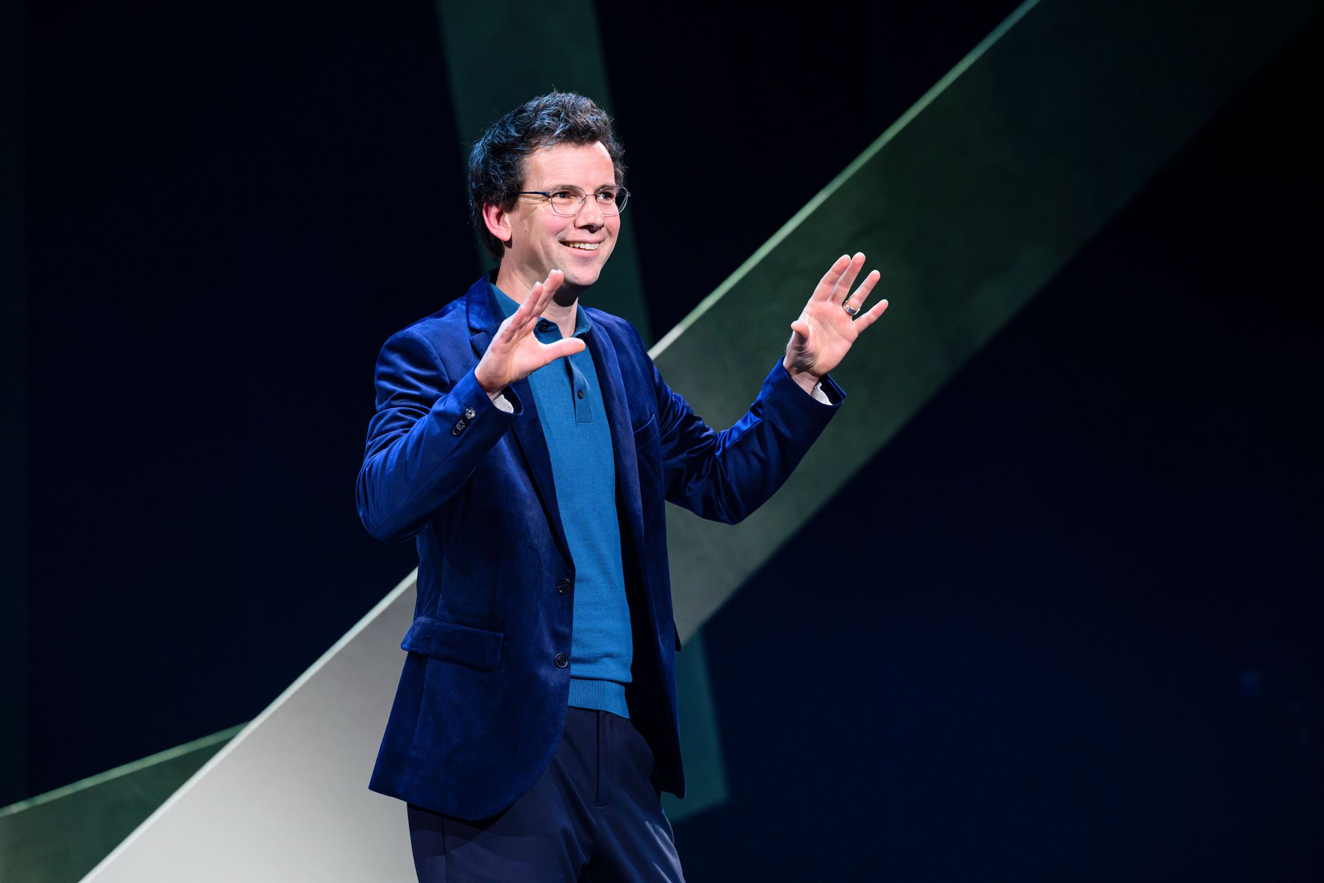 Als gevatte commentator klonk Pieter Derks in zijn conference alle zin ...