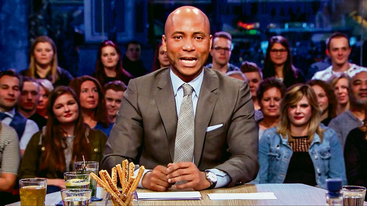 Tv-recensie | Vier redenen waarom ‘RTL Late Night’ instort - NRC