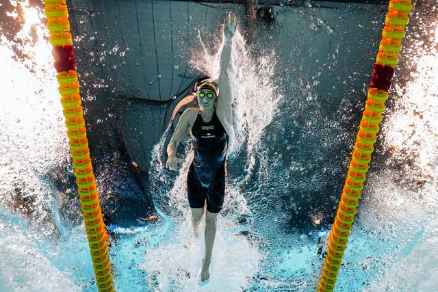 Marrit Steenbergen prolongeert wereldtitel en rekent af met olympische ...