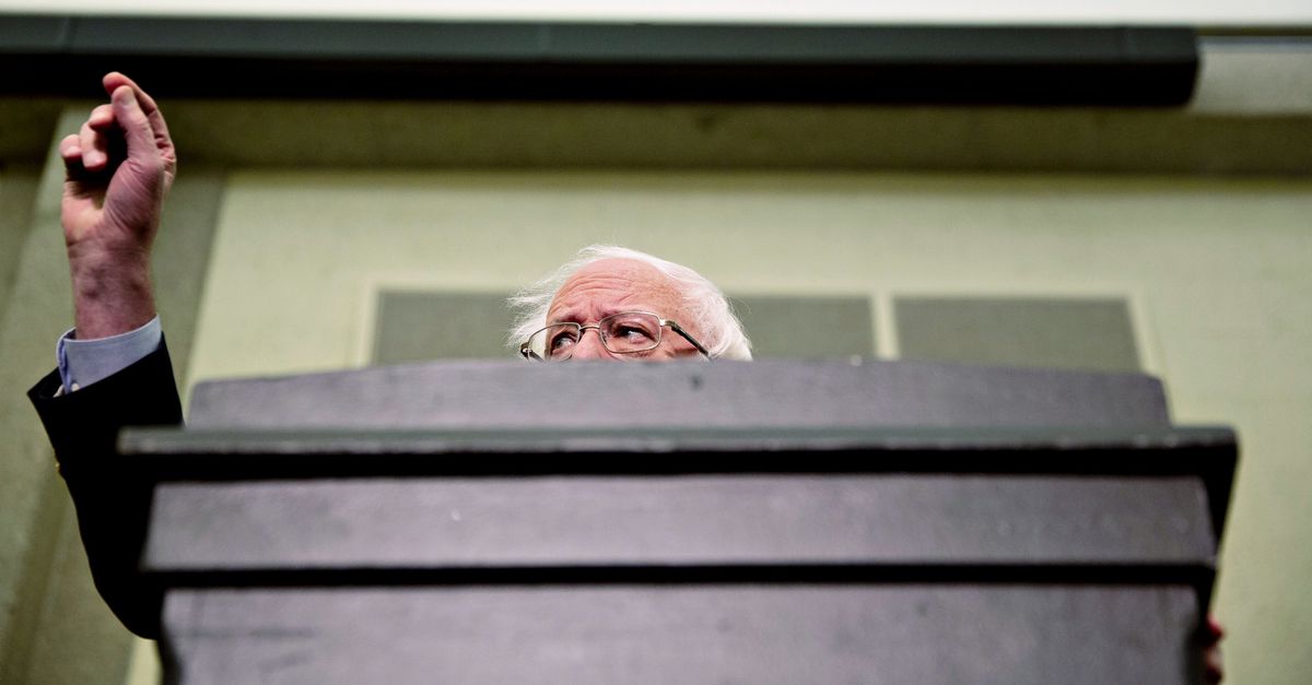 Opinie | Bernie Sanders: de kingmaker van Trump - NRC