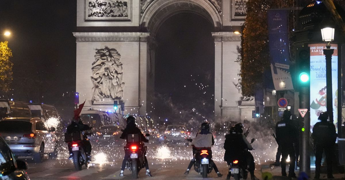 Arrestaties bij rellen Parijs en Brussel na winst Marokko - NRC
