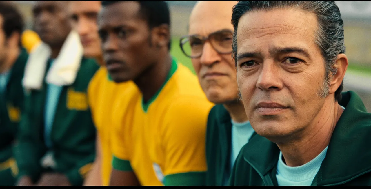 In de beste voetbalfilms wordt zelden gevoetbald, maar wél in ‘Brasil ...