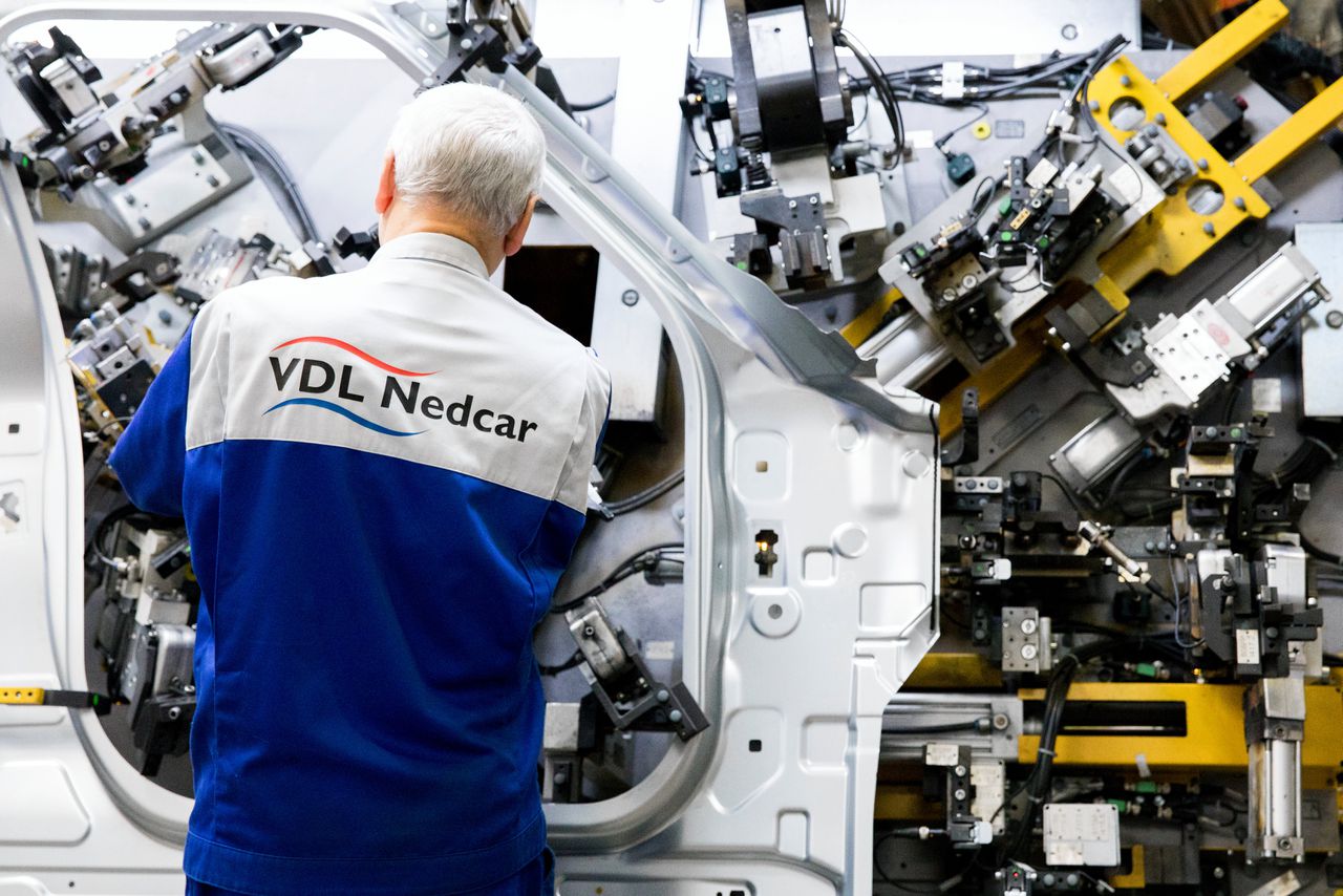 BMW stopt met autoproductie bij Nederlandse producent VDL Nedcar - NRC