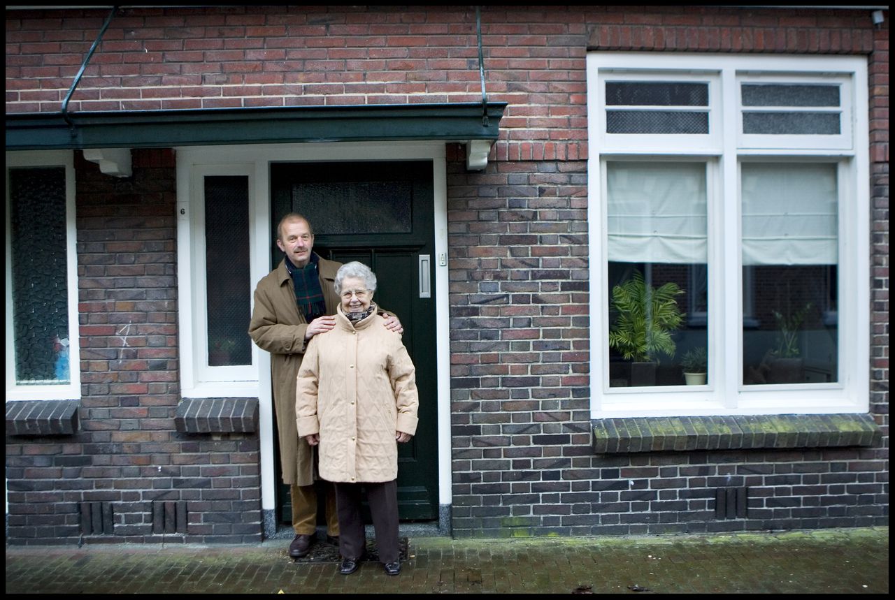 Onze lieve moeder en zuster - NRC