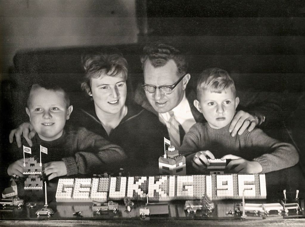 ‘Mijn ouders maakten altijd hun eigen nieuwjaarskaart’ - NRC