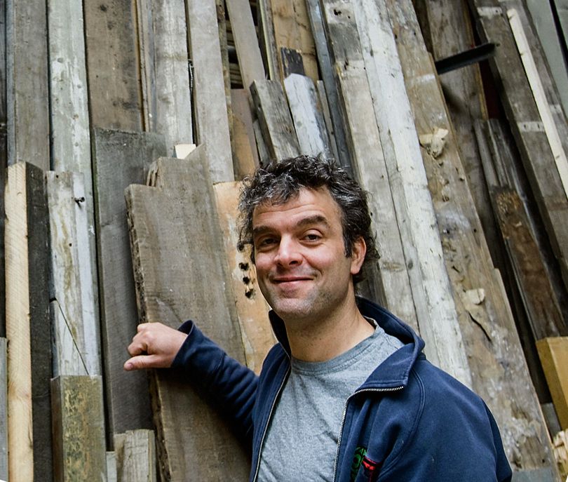 Piet Hein Eek gaat wereldwijd ontwerpen voor IKEA - NRC