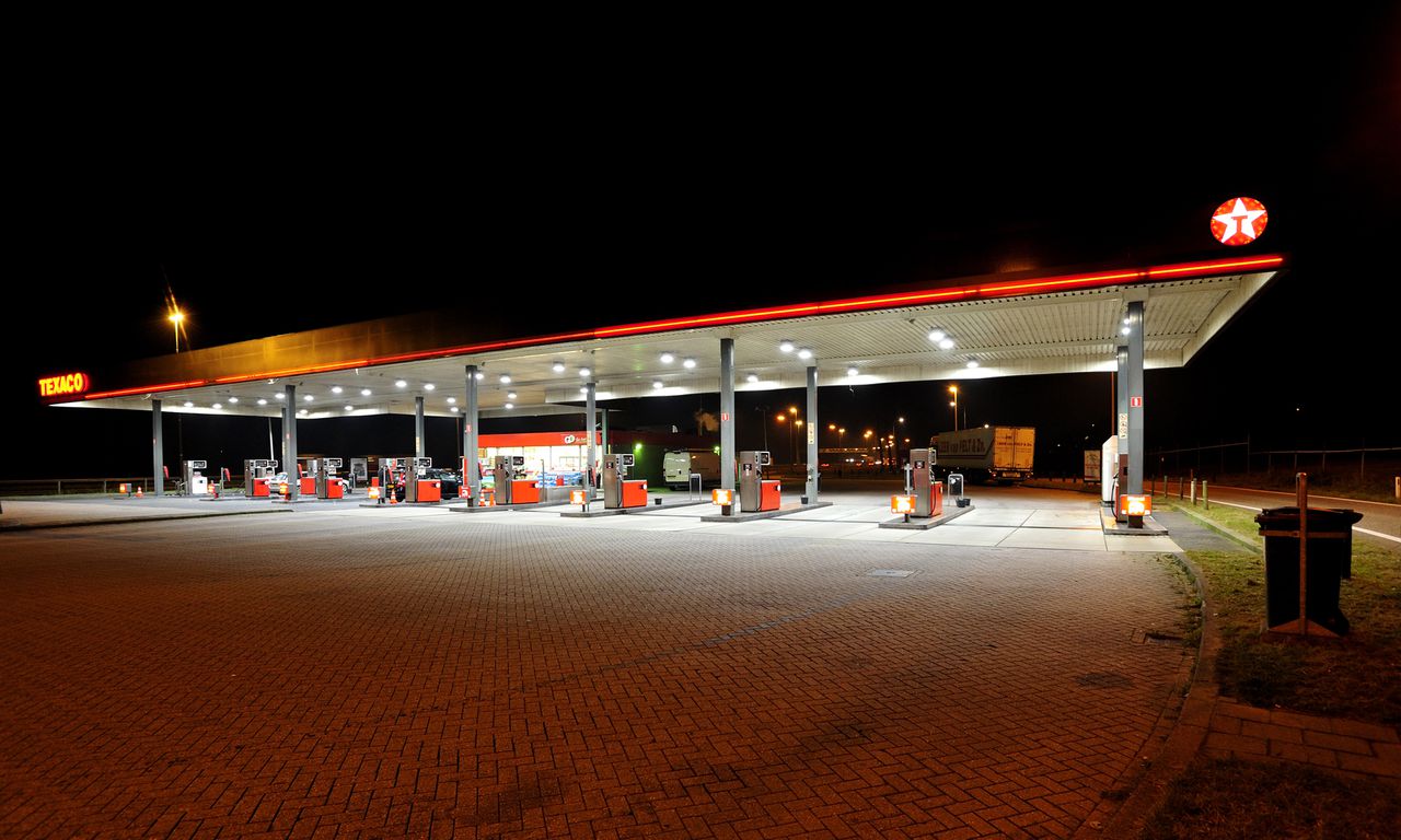 Altijd al een eigen tankstation willen hebben? Vandaag kan je er een ...