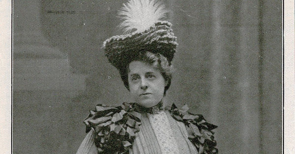 Elise Hall: de vrouw die saxofoon speelde tegen haar doofheid - NRC