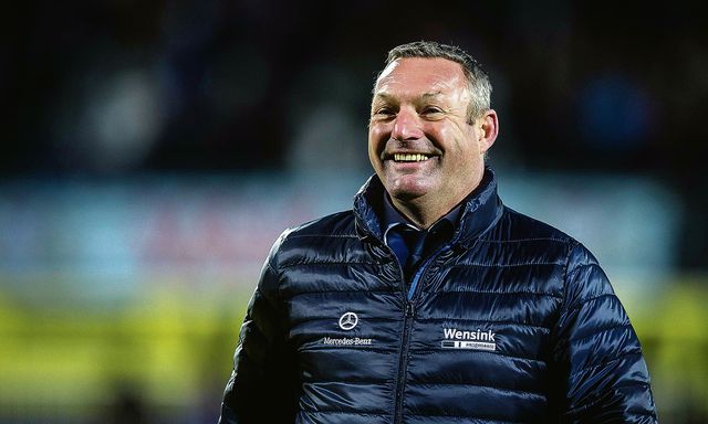 Ron Jans: trainer die zijn spelers graag op scherp zet - NRC