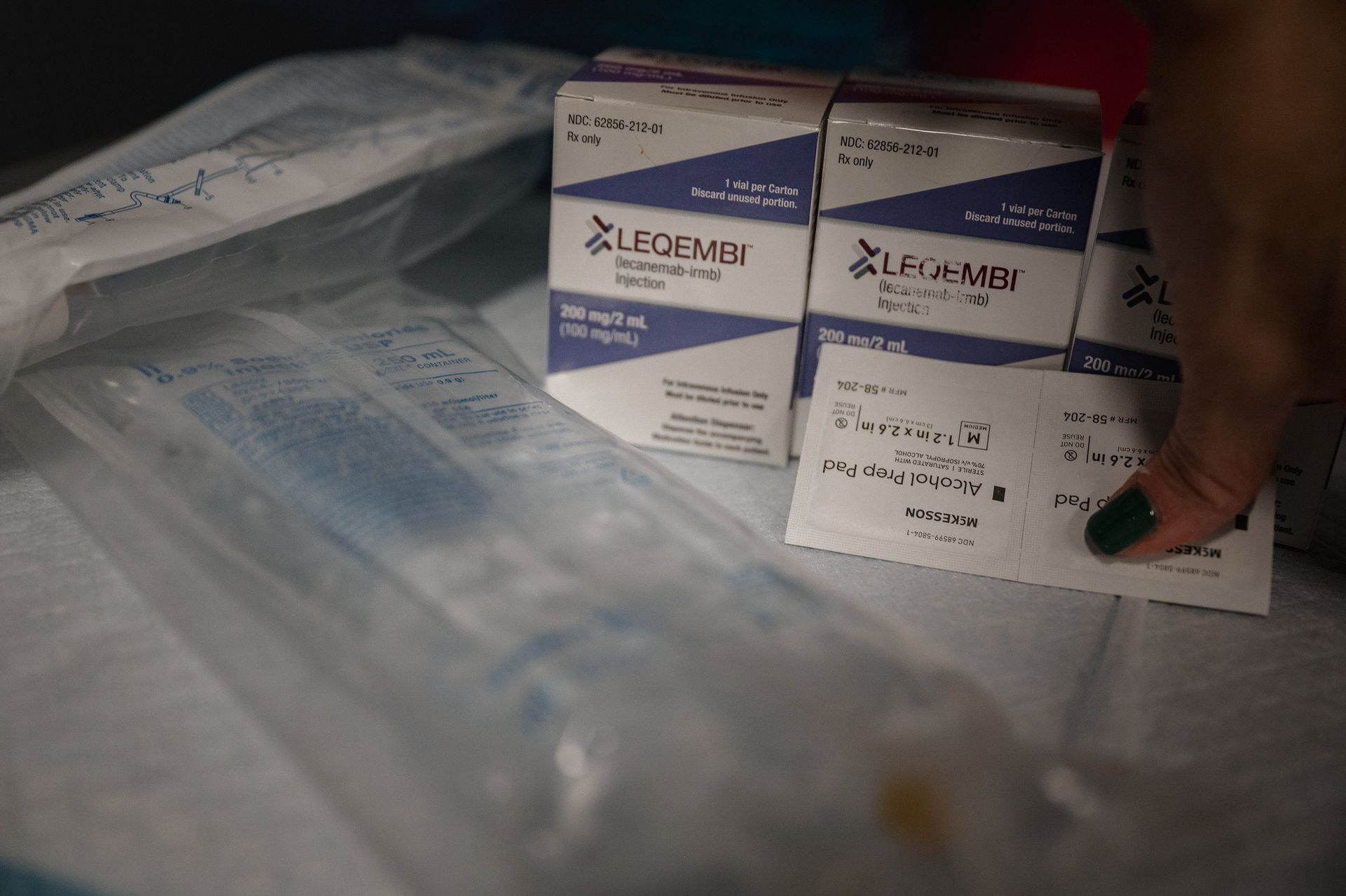 Neem alzheimermedicijn lecanemab niet op in het basispakket, adviseert ...