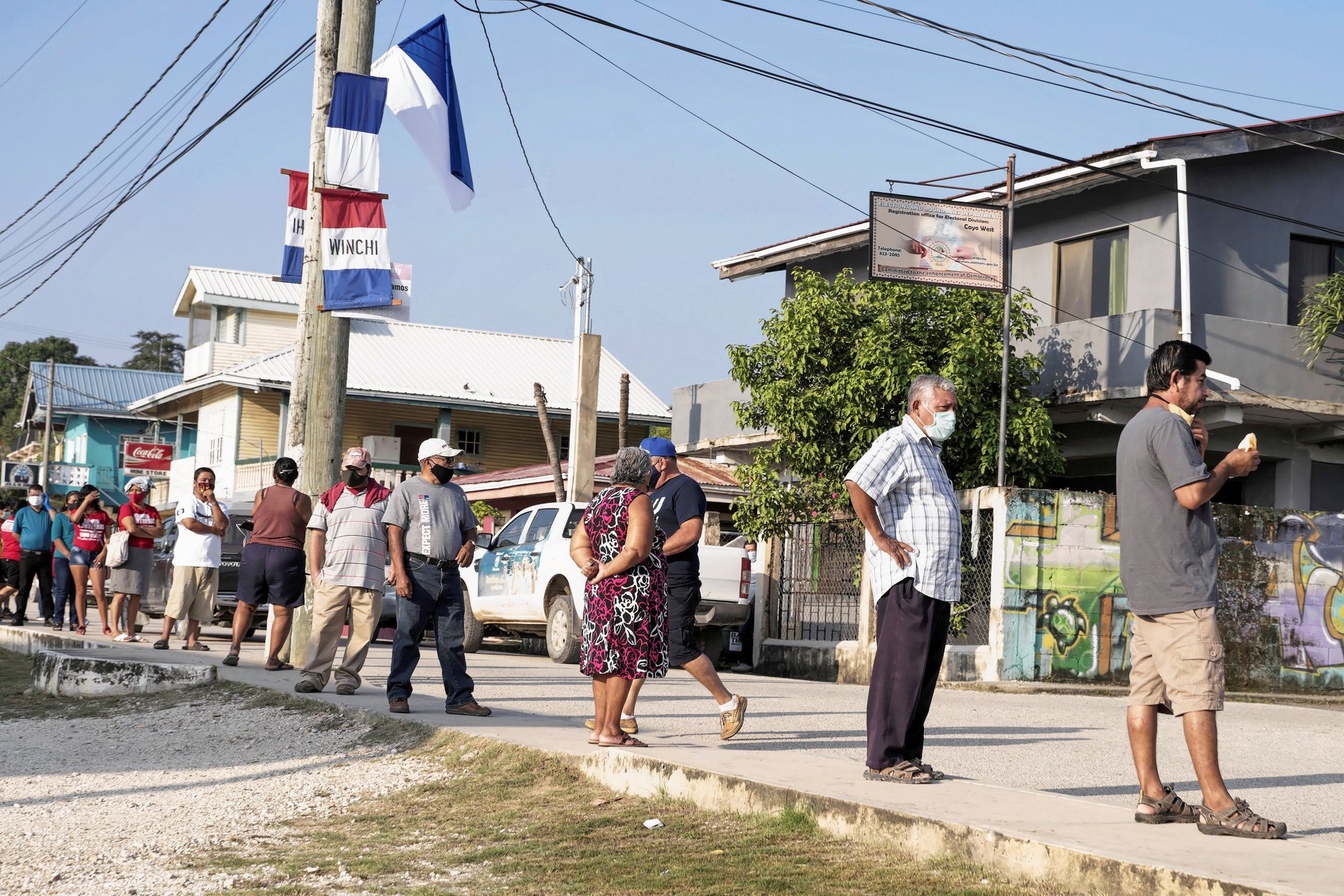Oppositiepartij Belize wint ruime meerderheid bij verkiezingen - NRC