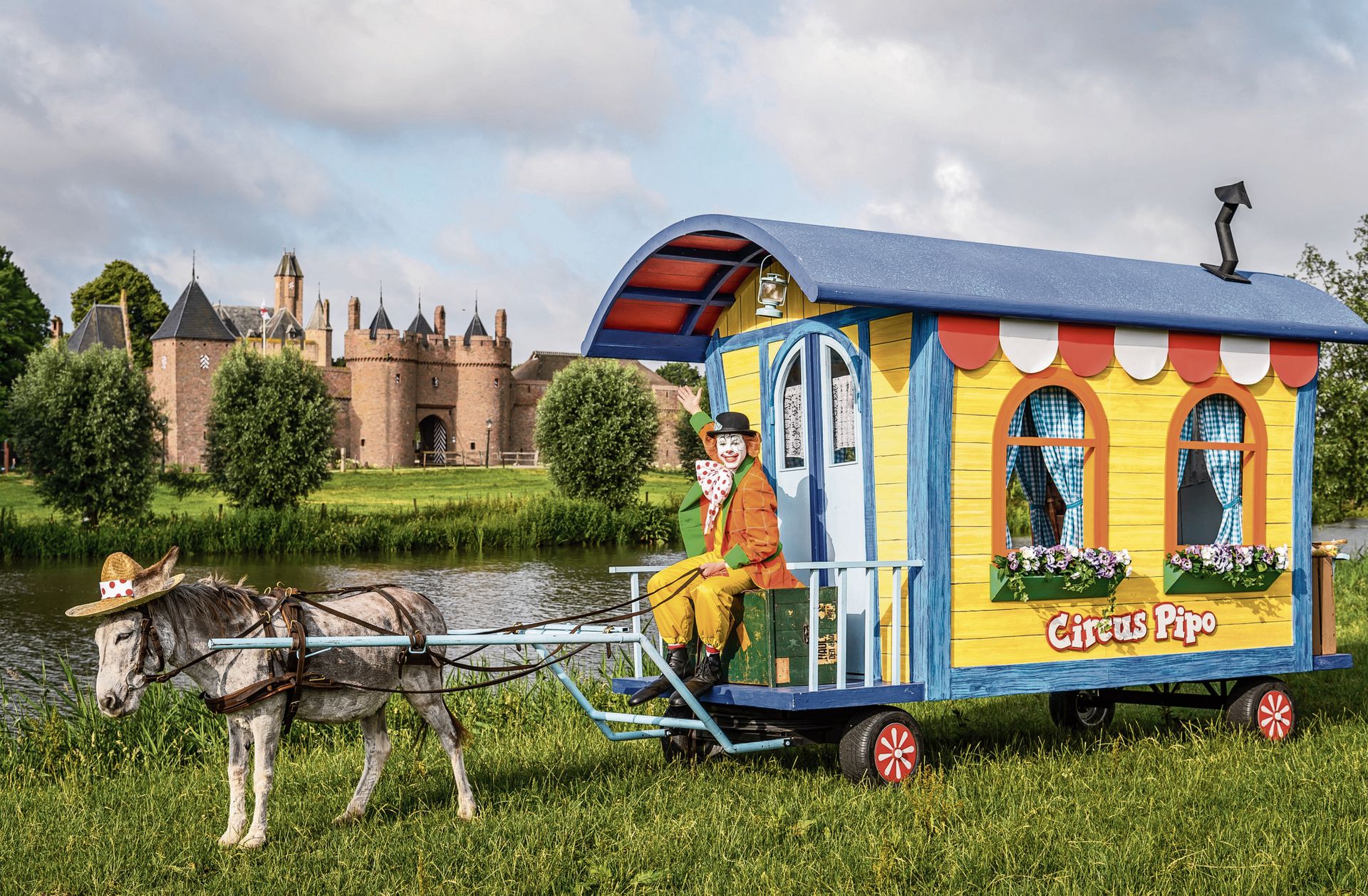 Sapperdeflap! Pipo komt terug op televisie - NRC