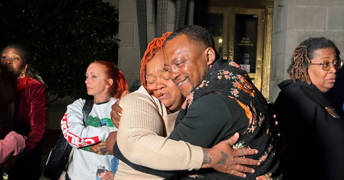 Amerikaanse agent schuldig bevonden aan excessief geweld rond de dood van zwarte vrouw Breonna ...