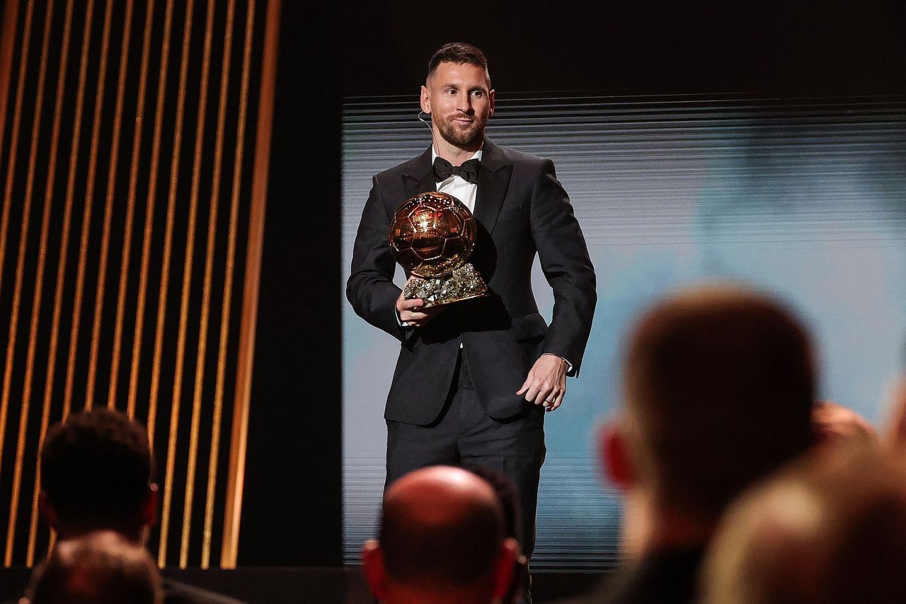 Lionel Messi wint Gouden Bal voor achtste keer, Bonmatí beste ...