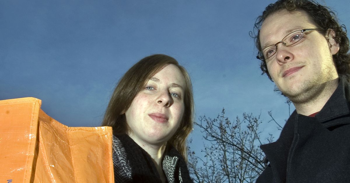 Alleen even het plastic er af, en dan in de oven - NRC