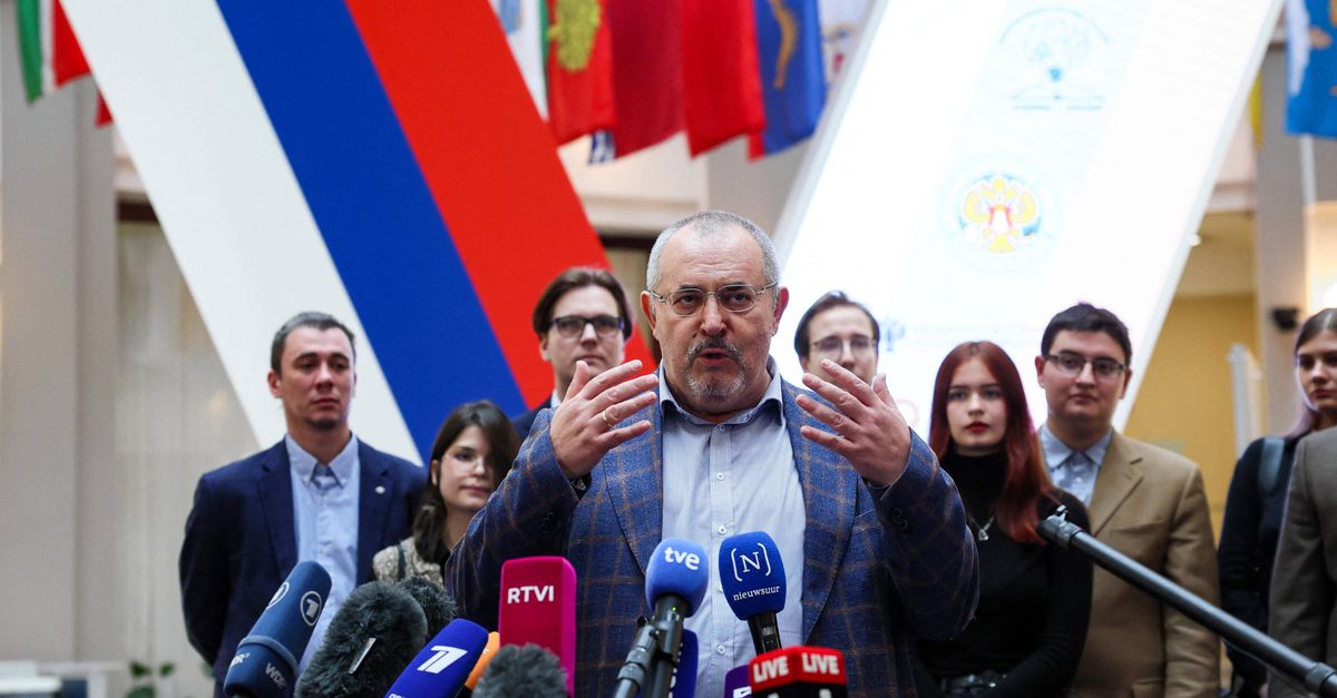 Boris Nadezjdin levert genoeg handtekeningen om mee te doen met de ...