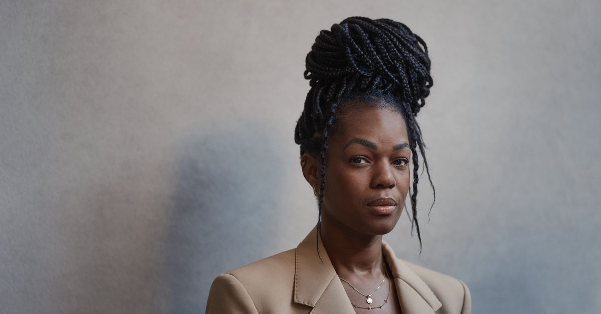 Bladenmaker Mandy Woelkens: ‘Het hoeft niet altijd gepolijst en mooi te ...