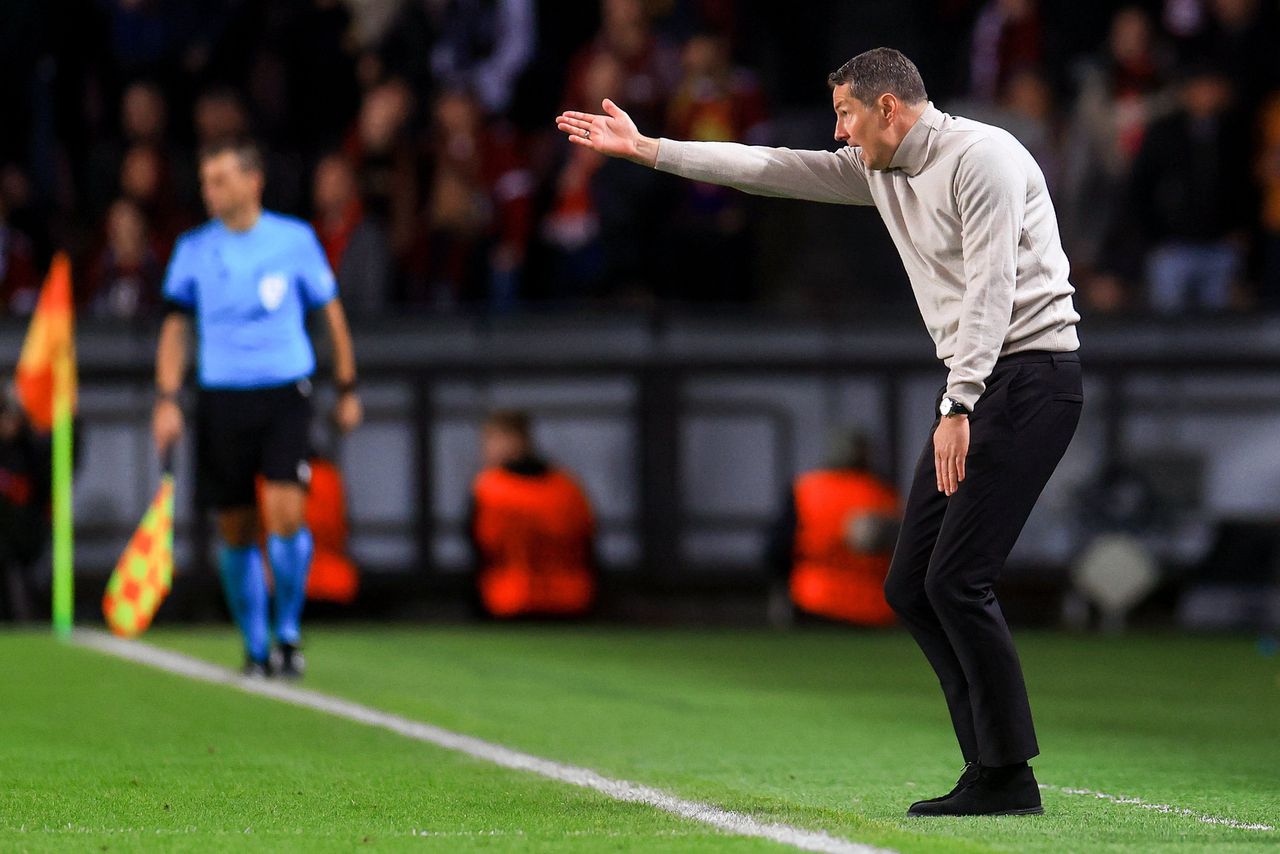 ‘Procestrainer’ Brian Priske moet bij Feyenoord aan een nieuw team ...