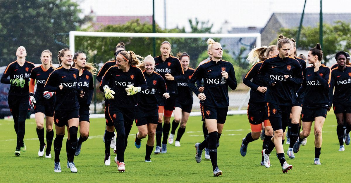 Verliezen is nu geen optie meer voor de Oranjevrouwen - NRC