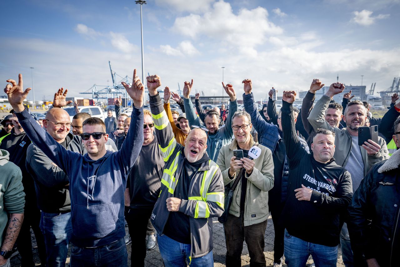 Opluchting in de haven: akkoord nieuwe cao sjorders - NRC