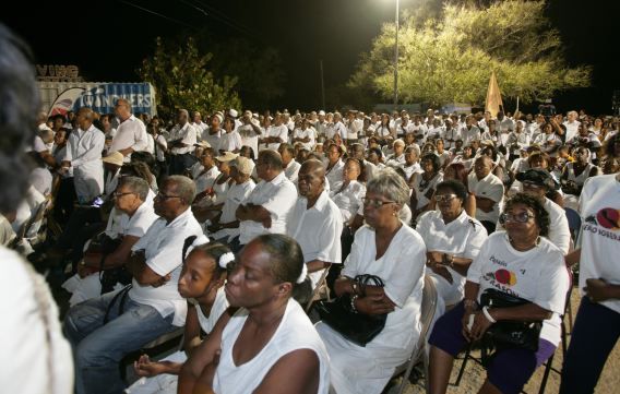 Curaçao neemt vandaag afscheid van Helmin Wiels - NRC