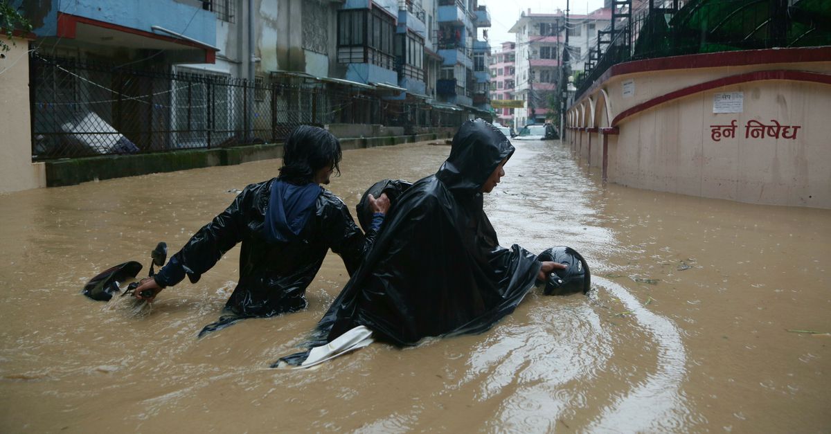 Zeker 15 doden door moessonregens in Nepal - NRC