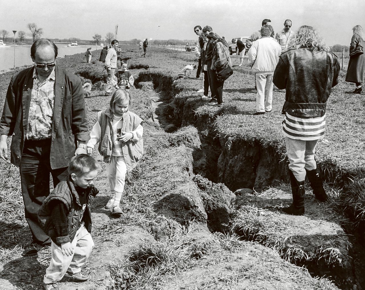 Toen we de trap af renden, scheurden de muren - NRC